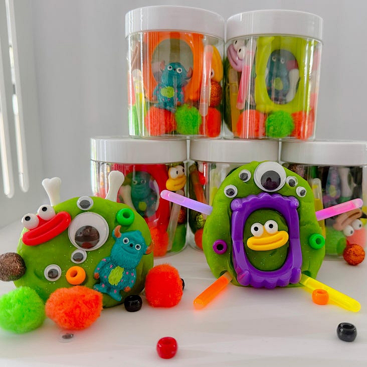 Build a Monster Halloween Play Dough Kit – Spooky Craft Gift, Boo ...