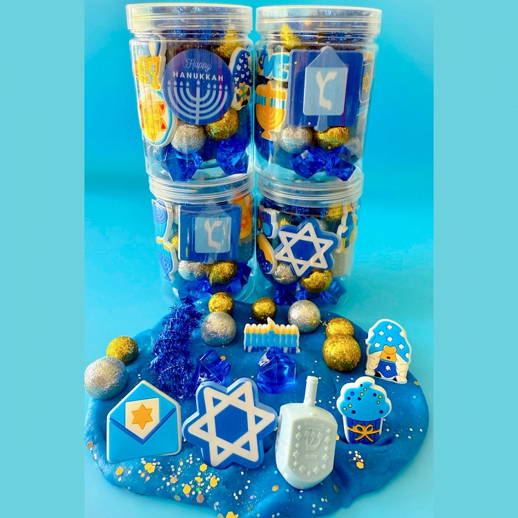 Hanukkah Sensory Play Dough Jar – Festival of Lights Activity & Kids Gift